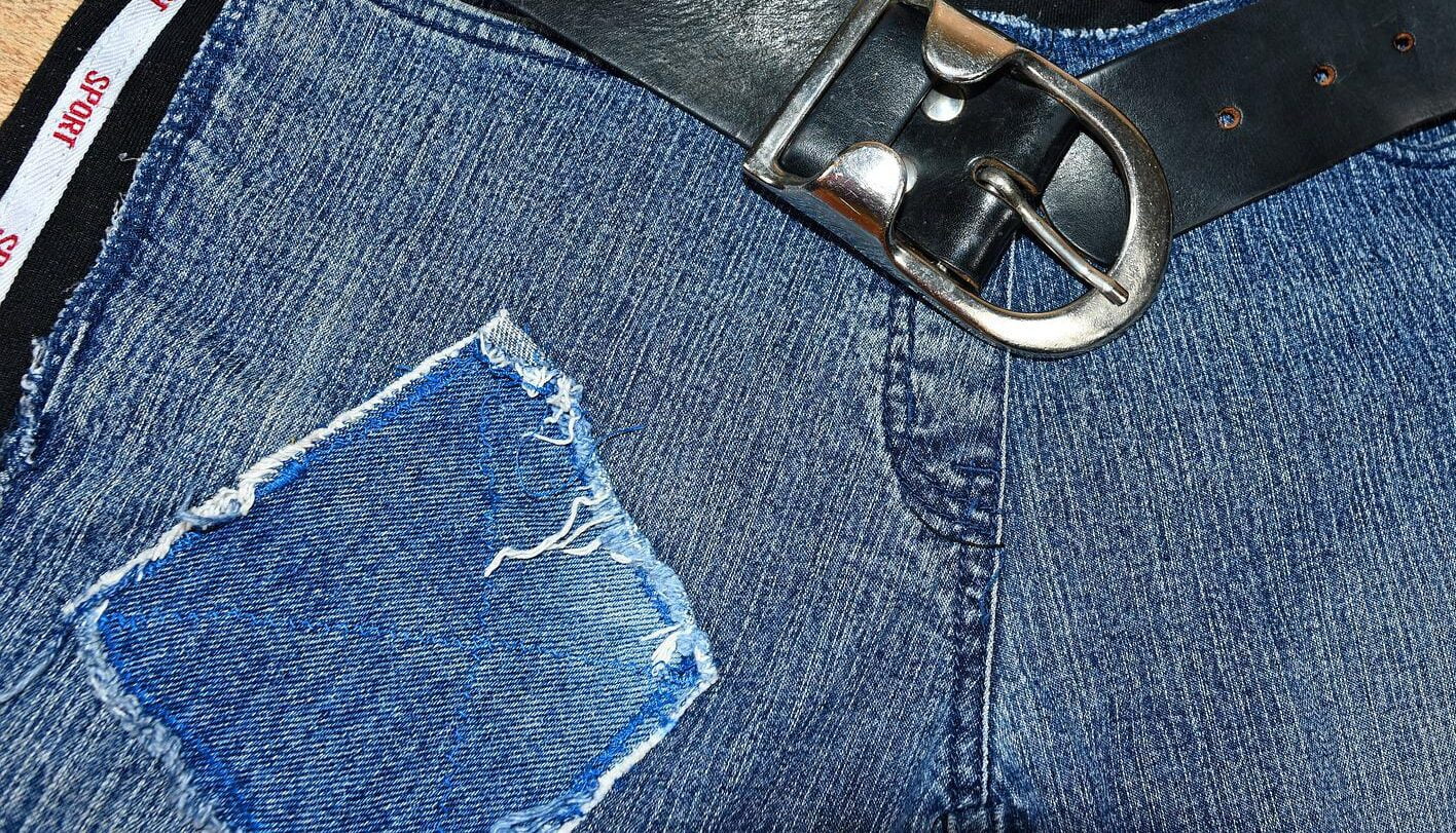 How to Patch Fabric with Fabric Glue Quickly and Easily